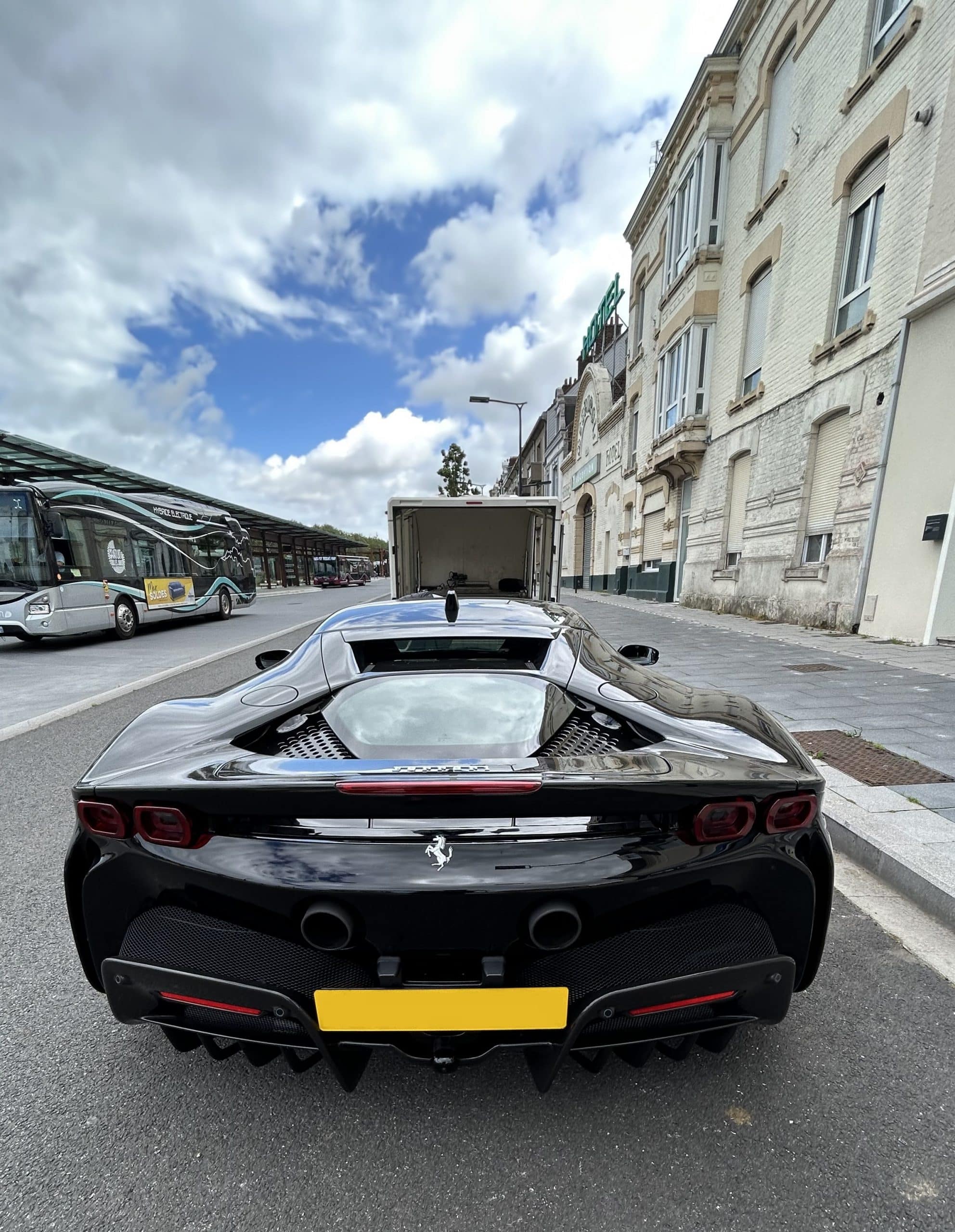 transport de ferrari